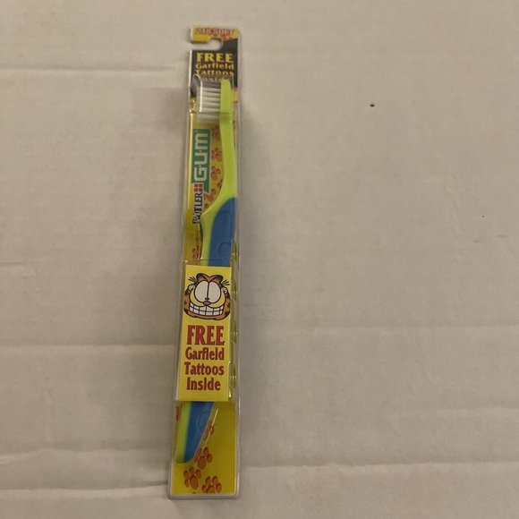 Bandai Namco | Other | Vintage Garfield The Cat Toothbrush Pizza Butler ...